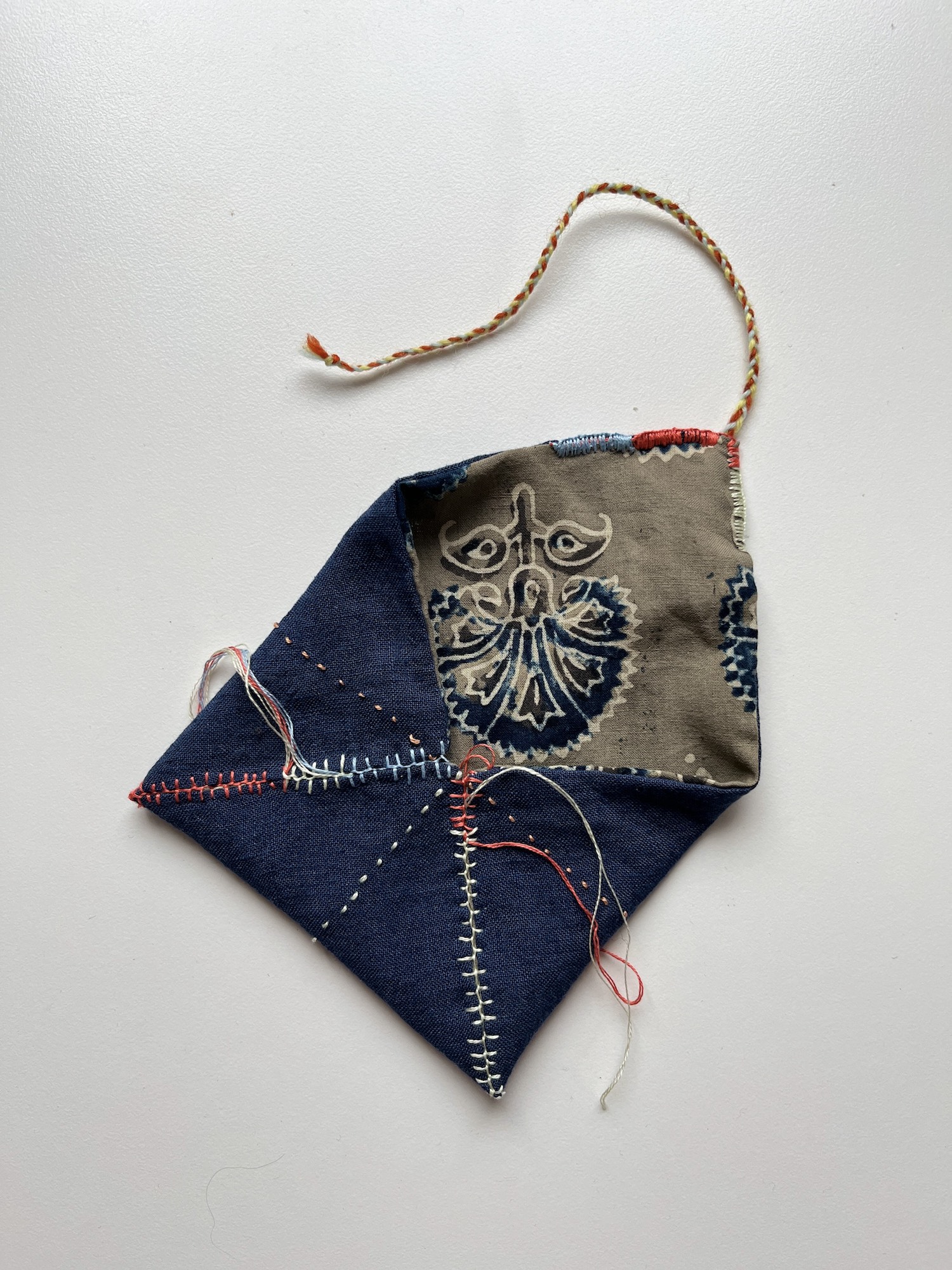 2024 Spring & Summer muni* – 夏椿／なつつばき